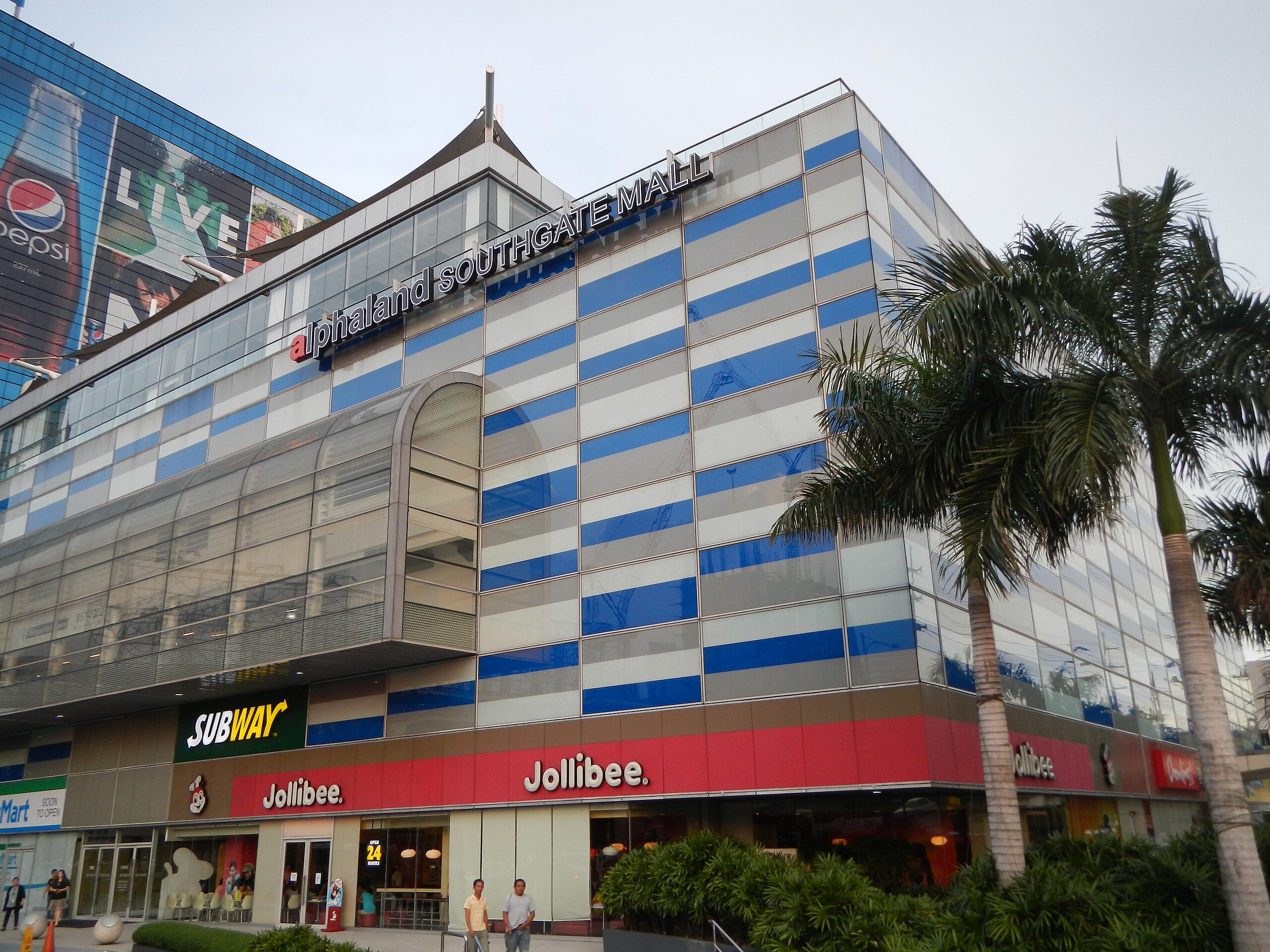 Alphaland Southgate Mall - Makati City | Premium Retail Space | Occupi ...