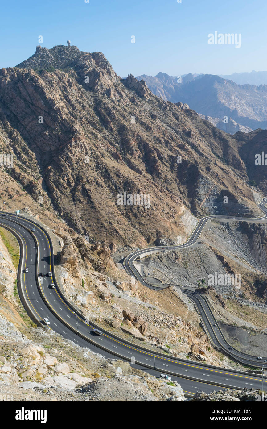 Valley Center - Taif | Premium Retail Space | Occupi - Global Retail ...